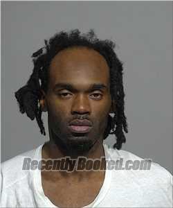 Recent Booking / Mugshot for Rashon Henry in Milwaukee County, Wisconsin