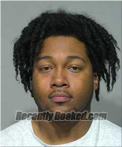 Recent Booking / Mugshot for Deion Perry in Milwaukee County, Wisconsin