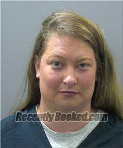 Recent Booking / Mugshot for Jennifer Ruetz in Milwaukee County, Wisconsin