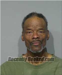 Recent Booking / Mugshot for Kenneth Williams in Milwaukee County ...