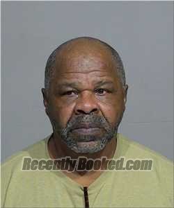 Recent Booking / Mugshot for Victor Robinson in Milwaukee County, Wisconsin