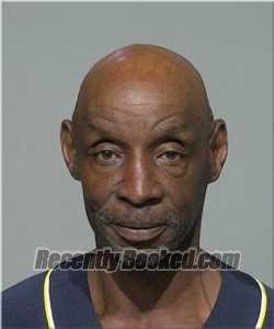 Recent Booking / Mugshot for Nathaniel Wallace in Milwaukee County ...