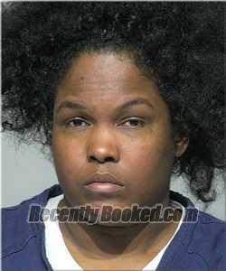 Recent Booking / Mugshot for Alexandria Wells in Milwaukee County ...