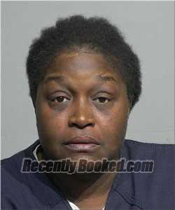 Recent Booking / Mugshot for Latoria Hull in Milwaukee County, Wisconsin