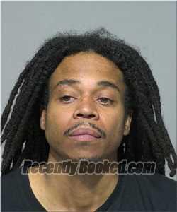Recent Booking / Mugshot for Mario Jacobs in Milwaukee County, Wisconsin