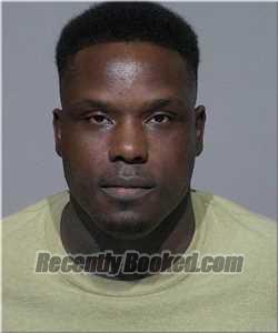 Recent Booking / Mugshot for Devonta Grover in Milwaukee County, Wisconsin