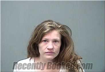 Recent Booking / Mugshot for Stephanie Ciriacks in Ozaukee County ...