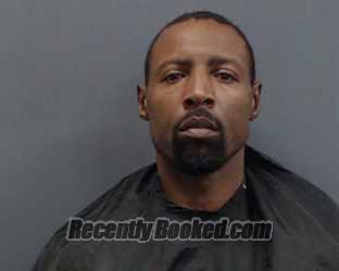 Recent Booking / Mugshot for EDRICK DELAMAR MURPHY in Gregg County, Texas
