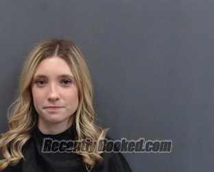 Recent Booking / Mugshot for JOVIE ALLISYN ROUNSAVALL in Gregg County ...