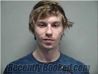 Recent Booking / Mugshot for Louis Perrone in Walworth County, Wisconsin