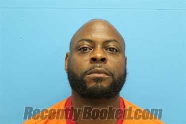 Recent Booking / Mugshot for CORY DEVON EVANS in Guadalupe County, Texas
