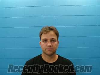 Recent Booking / Mugshot for AUSTIN ANDREW CLEMENTS in Guadalupe County ...