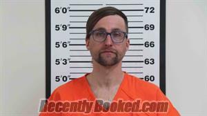Recent Booking / Mugshot for JASON LEON CHYNOWETH in Lincoln County ...