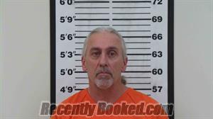 Recent Booking / Mugshot for CHRISTOPHER WAYNE MADDOX in Lincoln County ...