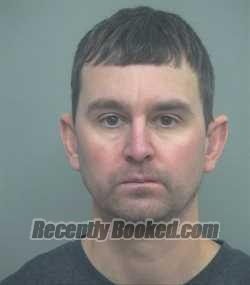 Recent Booking / Mugshot for TRAVIS ALLEN ROBERSON in Sweetwater County ...