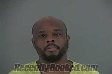 Recent Booking / Mugshot for RICHARD DARELL JR KINDELL in Anderson ...