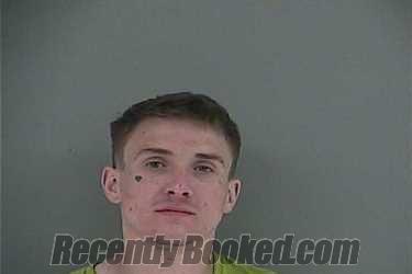 Recent Booking / Mugshot for RONNIE AUSTIN JR DAUGHERTY in Anderson ...