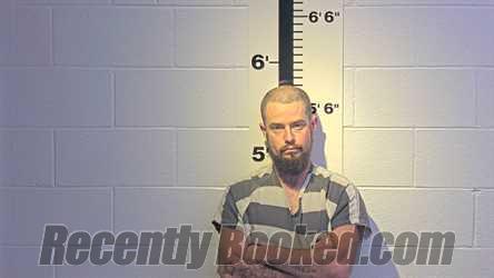 Recent Booking / Mugshot for JONATHAN R MILLER in Claiborne County ...