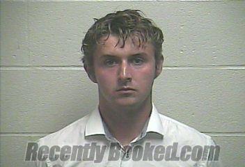 Recent Booking / Mugshot for Shane Anthony Lillis in Giles County ...