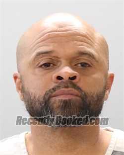 Recent Booking / Mugshot for MAURICE DEROND BOOKER in Knox County ...
