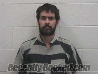 Recent Booking / Mugshot for ERIC AUSTIN BYRD in Loudon County, Tennessee