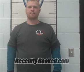 Recent Booking / Mugshot for DANIEL MARTIN in Macon County, Tennessee