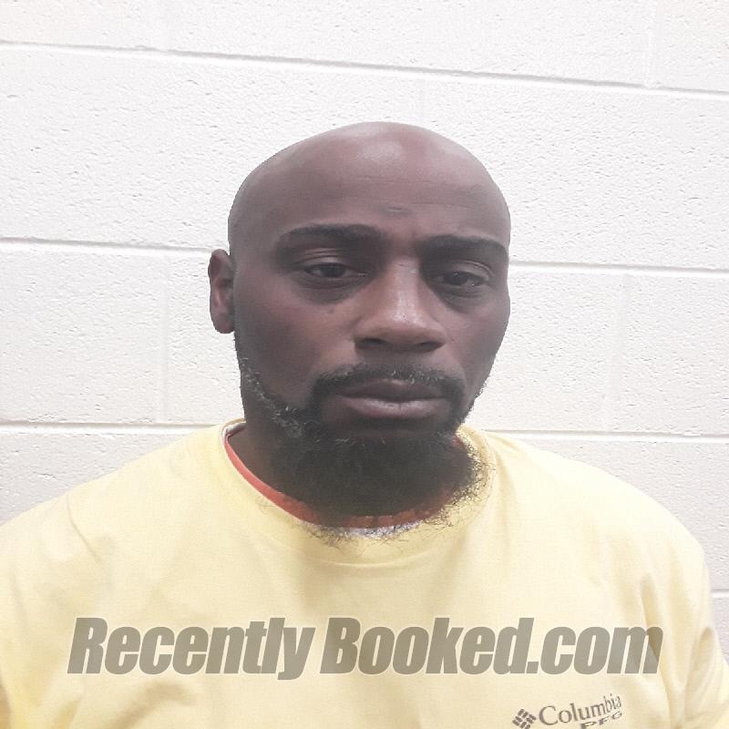 Recent Booking / Mugshot for TARVARIS DETRUS SMITH in Monroe County ...