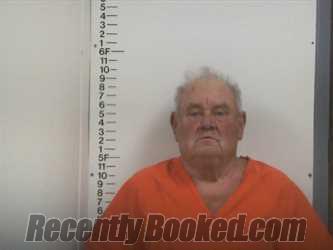 Recent Booking / Mugshot for DANNY K ROBERTS in Putnam County, Tennessee