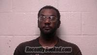 Recent Booking / Mugshot for Travis Demond Black in Robertson County ...