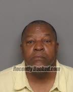 Recent Booking / Mugshot for ROBERT HAMPTON in Shelby County, Tennessee