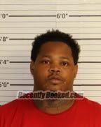 Recent Booking / Mugshot for ROBERT ANTWAN SMITH in Shelby County ...