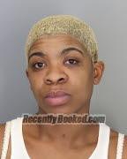 Recent Booking / Mugshot for QUANDA MARSHELL WARREN in Shelby County ...