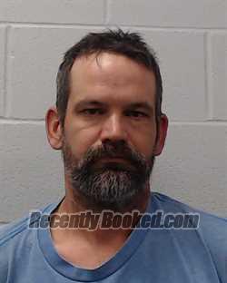 Recent Booking / Mugshot for Jeremy Kenneth Holte in Hays County, Texas