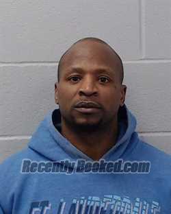 Recent Booking / Mugshot for Marcus Darrell Rayford in Hays County, Texas