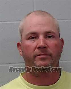 Recent Booking / Mugshot for Bradley Jason Truesdale in Hays County, Texas