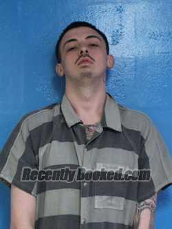 Recent Booking / Mugshot for JONATHAN ALLEN MESSENGER in Sullivan ...
