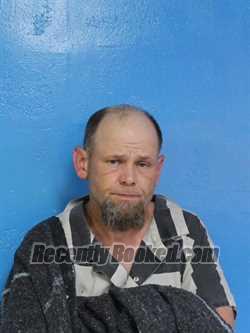 Recent Booking / Mugshot for TRAVIS RAY GOAD in Sullivan County, Tennessee