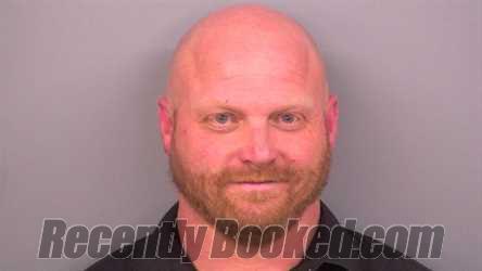 Recent Booking / Mugshot for THOMAS WAYNE DILLARD in Sumner County ...