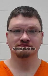 Recent Booking / Mugshot for HOLDEN SCOTT NUNLEY in Wayne County, Tennessee