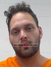 Recent Booking / Mugshot for KENNETH ANDREW BOX in Wayne County, Tennessee