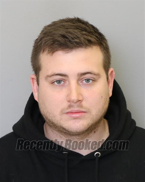 Recent Booking / Mugshot for ZACHARY ALEXANDER THOMAS in Virginia Beach ...