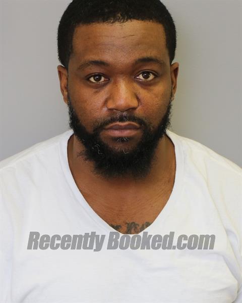 Recent Booking / Mugshot for MAURICE LORENZO SANDERS in Virginia Beach ...
