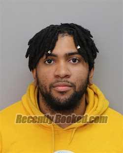 Recent Booking / Mugshot for QUINTON J MONROE in Virginia Beach County ...