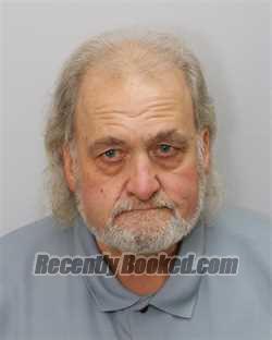 Recent Booking / Mugshot for LARRY WAYNE ROBERTS in Virginia Beach ...