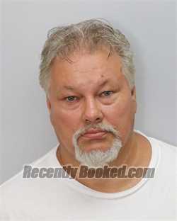 Recent Booking / Mugshot for ROBERT ALLEN WEGER in Virginia Beach ...