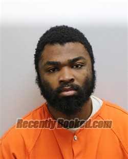 Recent Booking / Mugshot for RAYMOND RAQUAN WALSTON in Virginia Beach ...