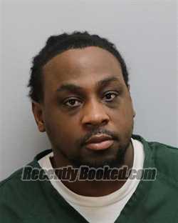 Recent Booking / Mugshot for TAVON DURRELLE DAVIS in Virginia Beach ...