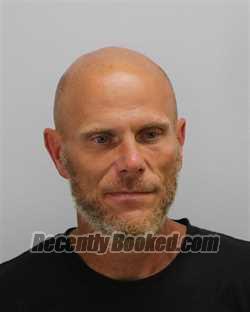 Recent Booking / Mugshot for ROBERT A COX in Virginia Beach County ...