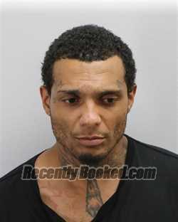 Recent Booking / Mugshot for DAVID JAMAL ROBINSON in Virginia Beach ...