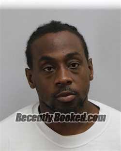 Recent Booking / Mugshot for TAVON DURRELLE DAVIS in Virginia Beach ...